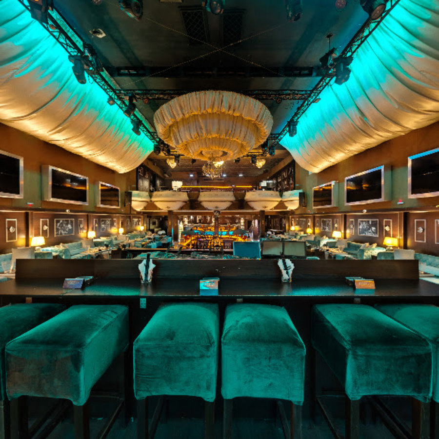 Anaconda Club bg Anaconda Club bg